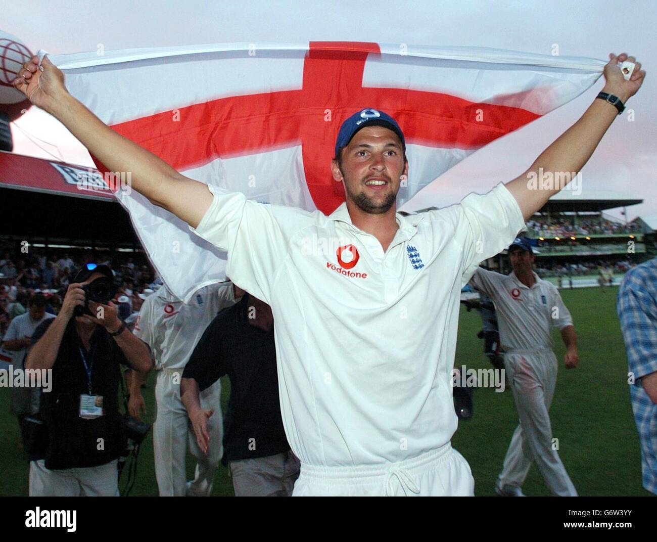 Stephen Harmison West Indies v England Stock Photo - Alamy