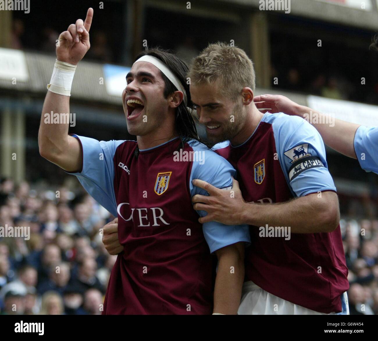 Sport football juan pablo angel hi-res stock photography and images - Alamy