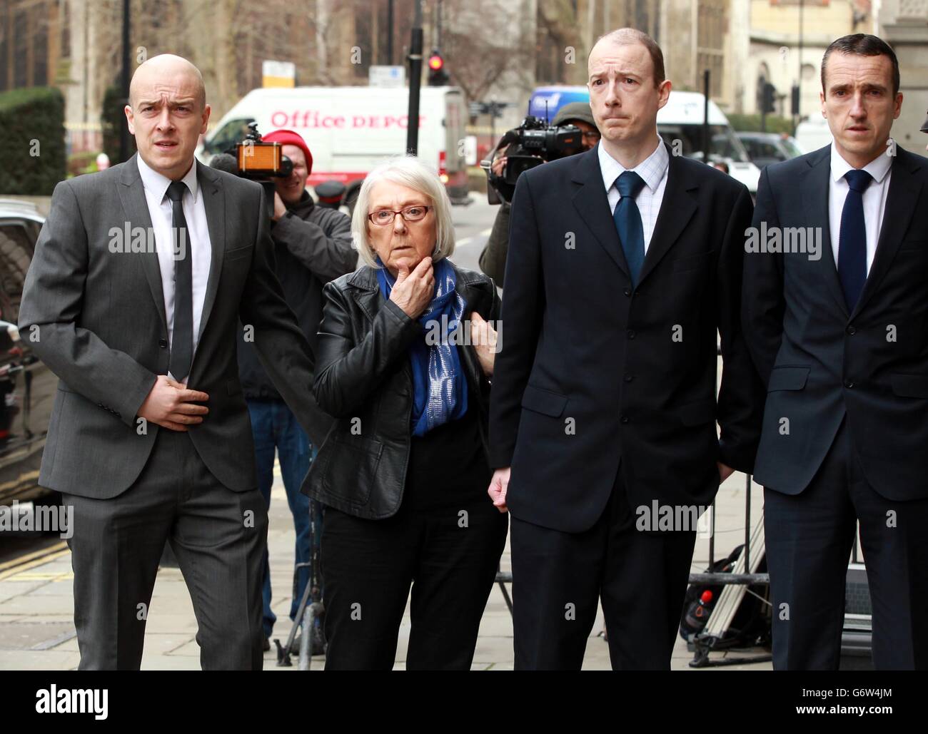 The family of pc keith blakelock hi-res stock photography and images ...