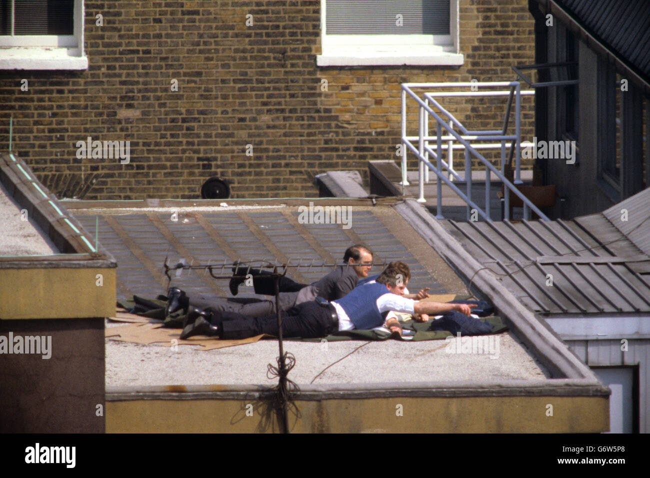 Crime - 1984 Libyan Embassy Siege - St James's Square, London Stock ...