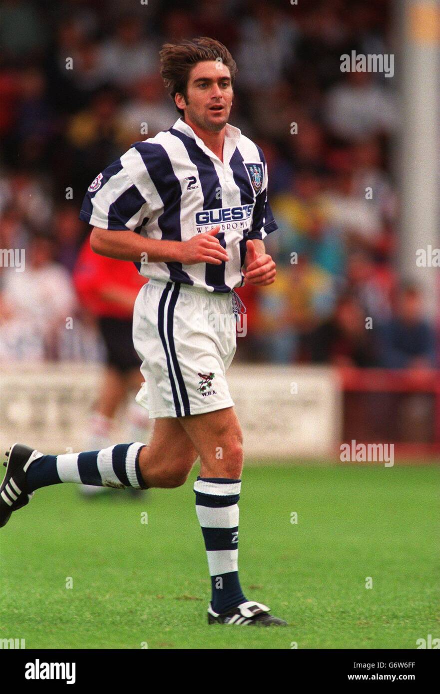 Ian hamilton west bromwich hi-res stock photography and images - Alamy