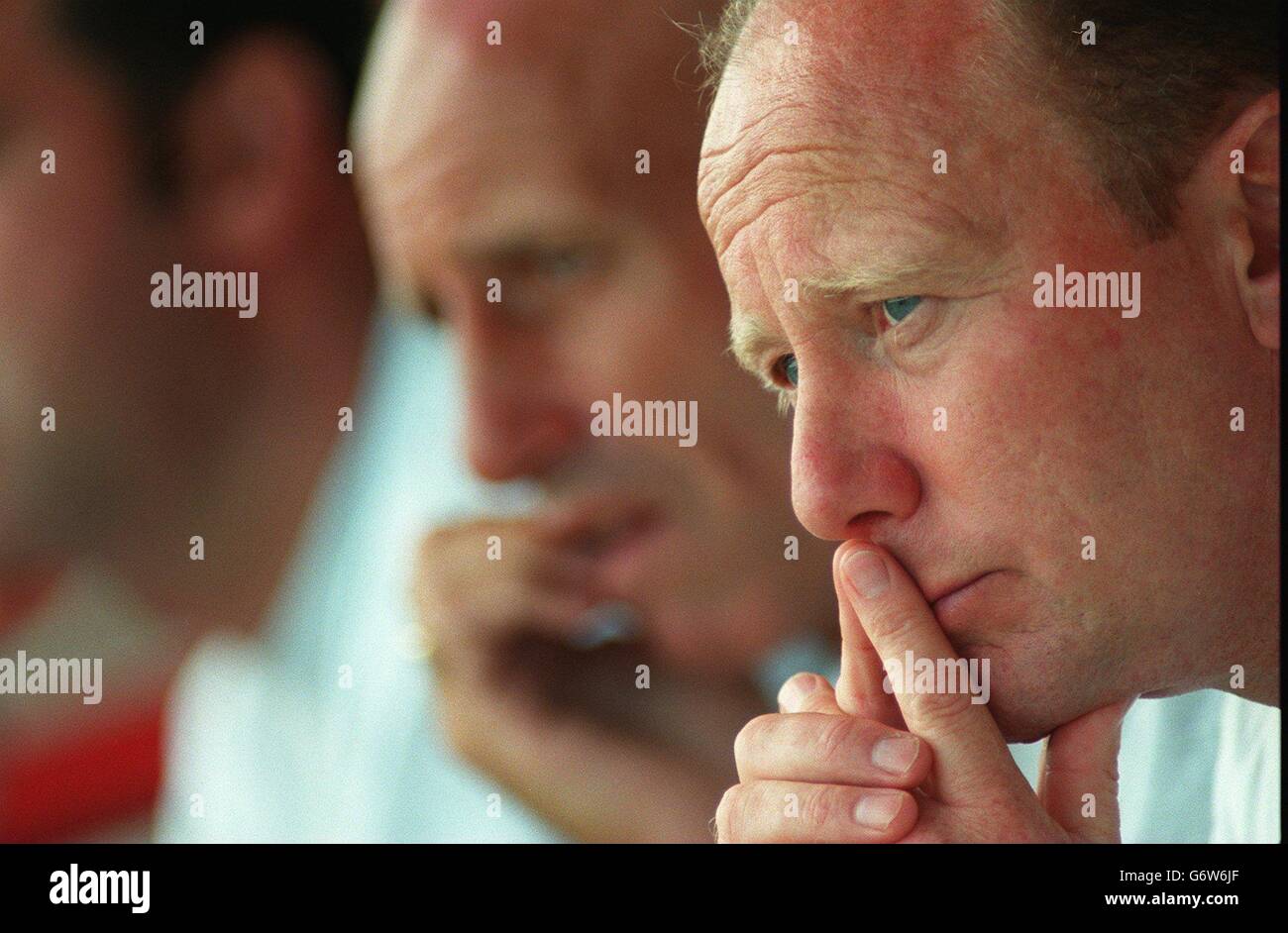 Alan buckley manager of west bromwich albion hi-res stock photography ...