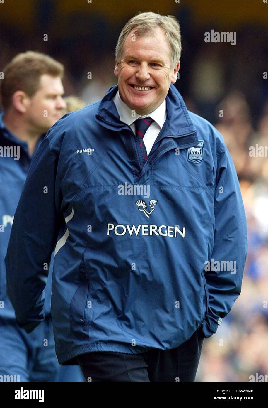 Sport football celebrating joe royle hi-res stock photography and ...