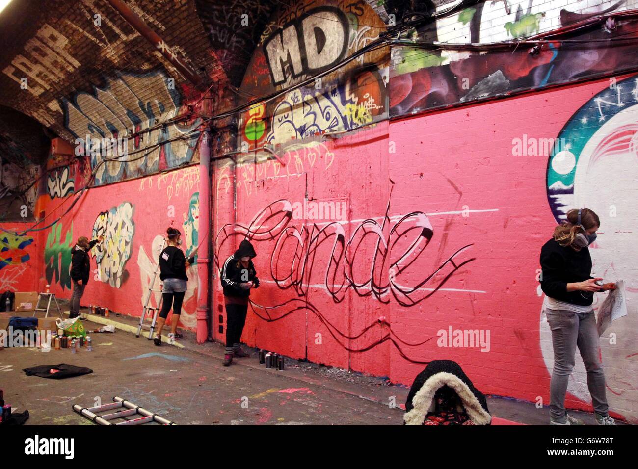 Graffiti mural record attempt Stock Photo - Alamy