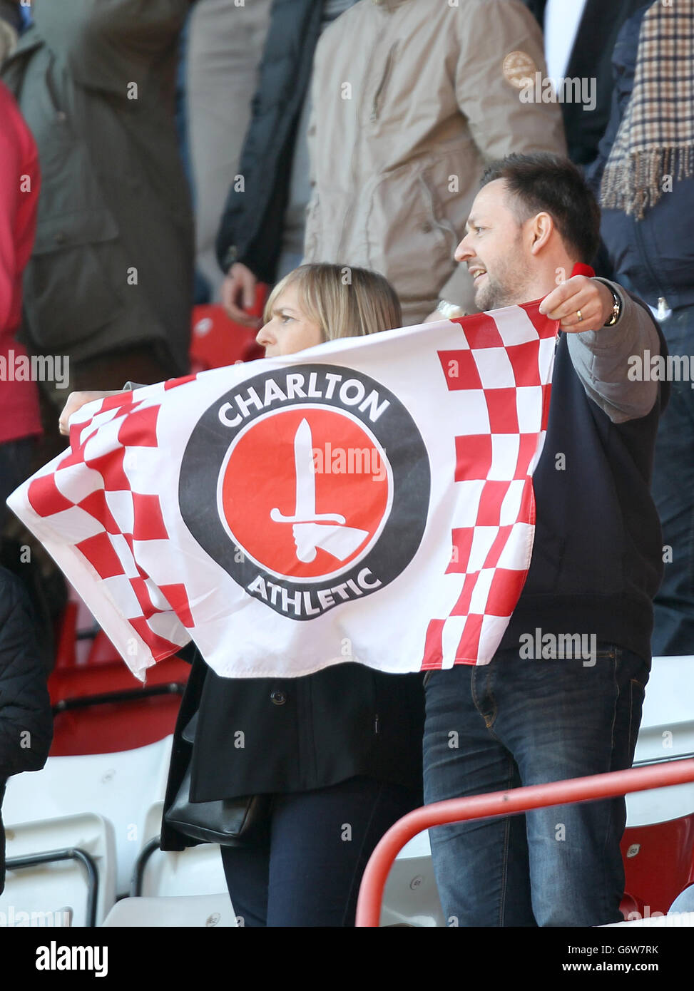 Charlton athletic flag in the stands hi-res stock photography and ...