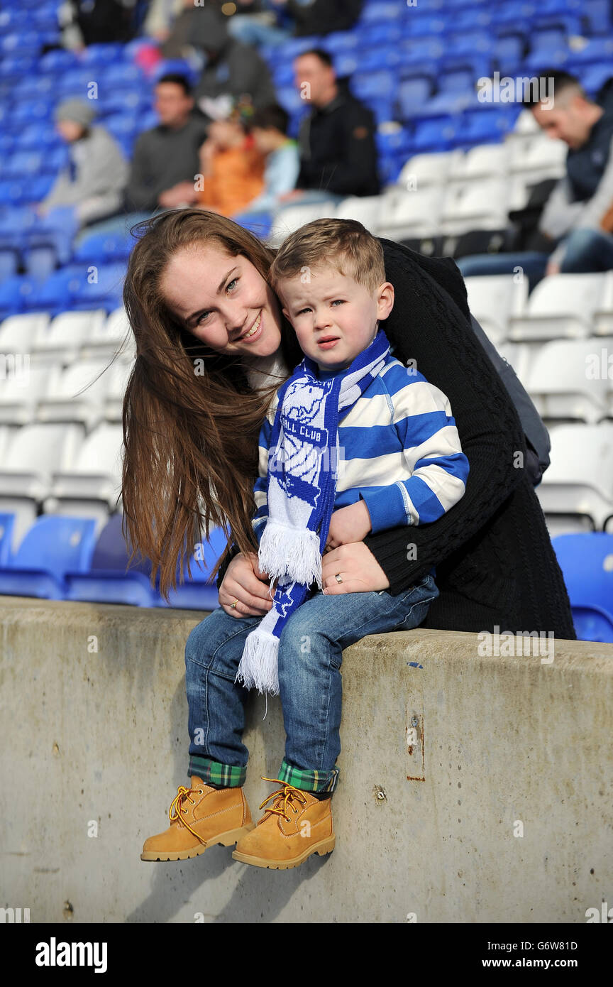Young birmingham city fan with his mum the game hi-res stock ... Young birmingham city fan with his mum the game hi-res stock ...