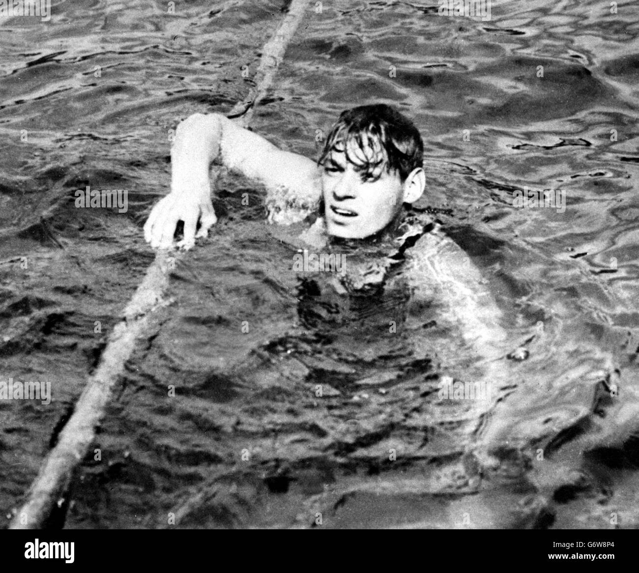 Johnny Weissmuller Swimming