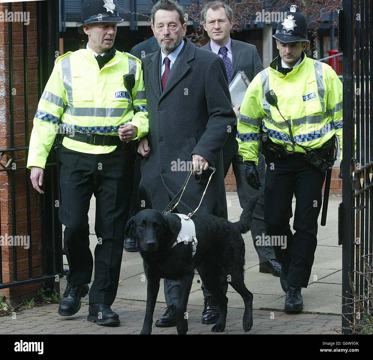Blunkett guide dog hi-res stock photography and images - Alamy