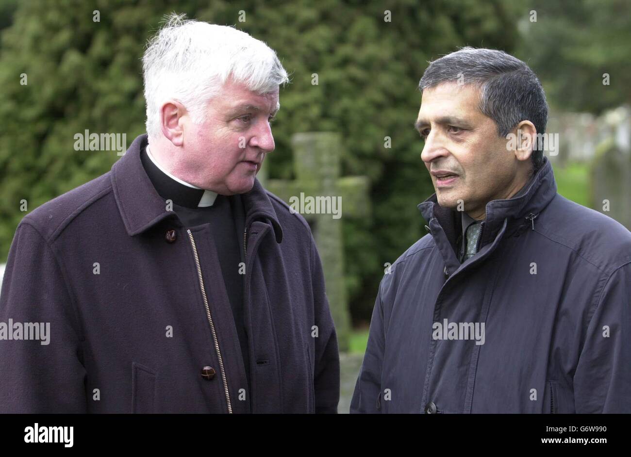 Father michael scanlon hi-res stock photography and images - Alamy