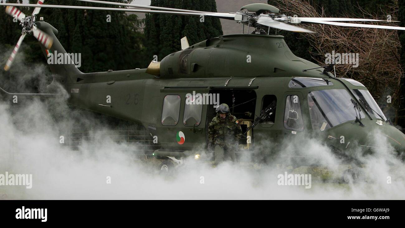 Irish Defence Forces Exercise High Resolution Stock Photography and ...