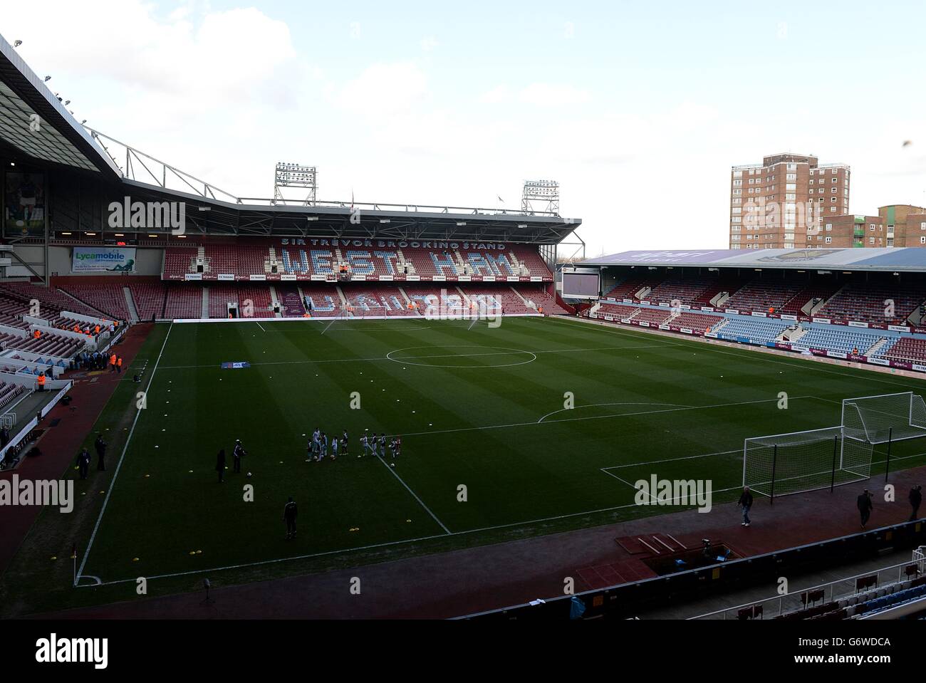 Soccer - Barclays Premier League - West Ham United v Southampton - Upton Park. General view of ...