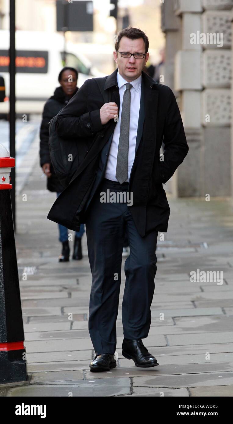 Former News of the World Editor Andy Coulson arrives at the Old Bailey ...