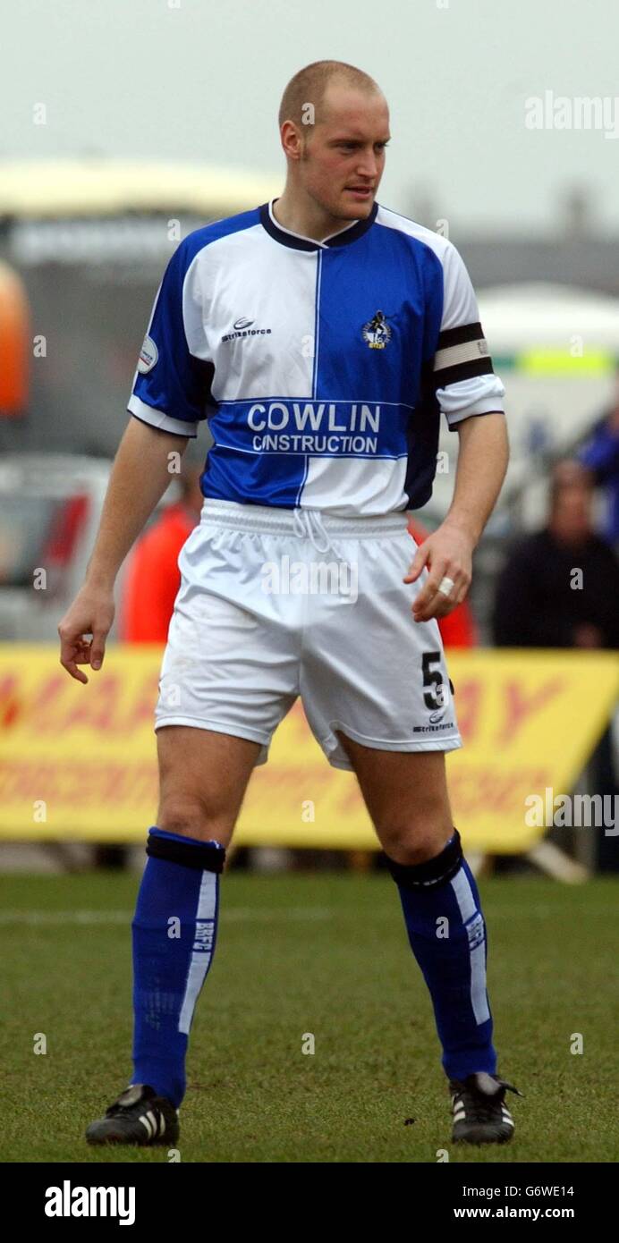 Sport football action stock adam barrett hi-res stock photography and ...