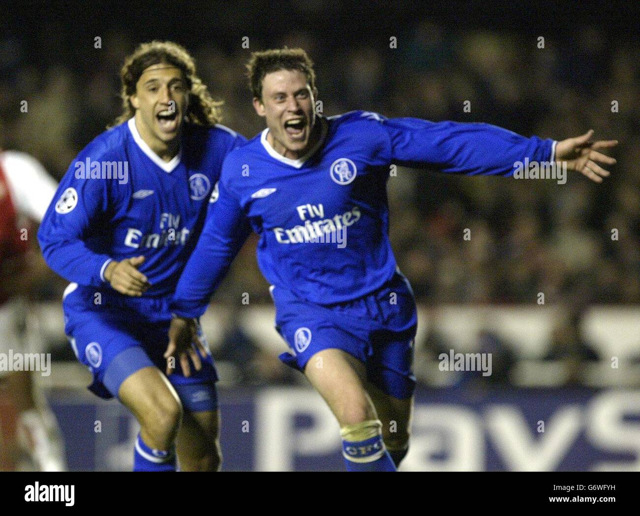 Football action wayne bridge hi-res stock photography and images - Alamy