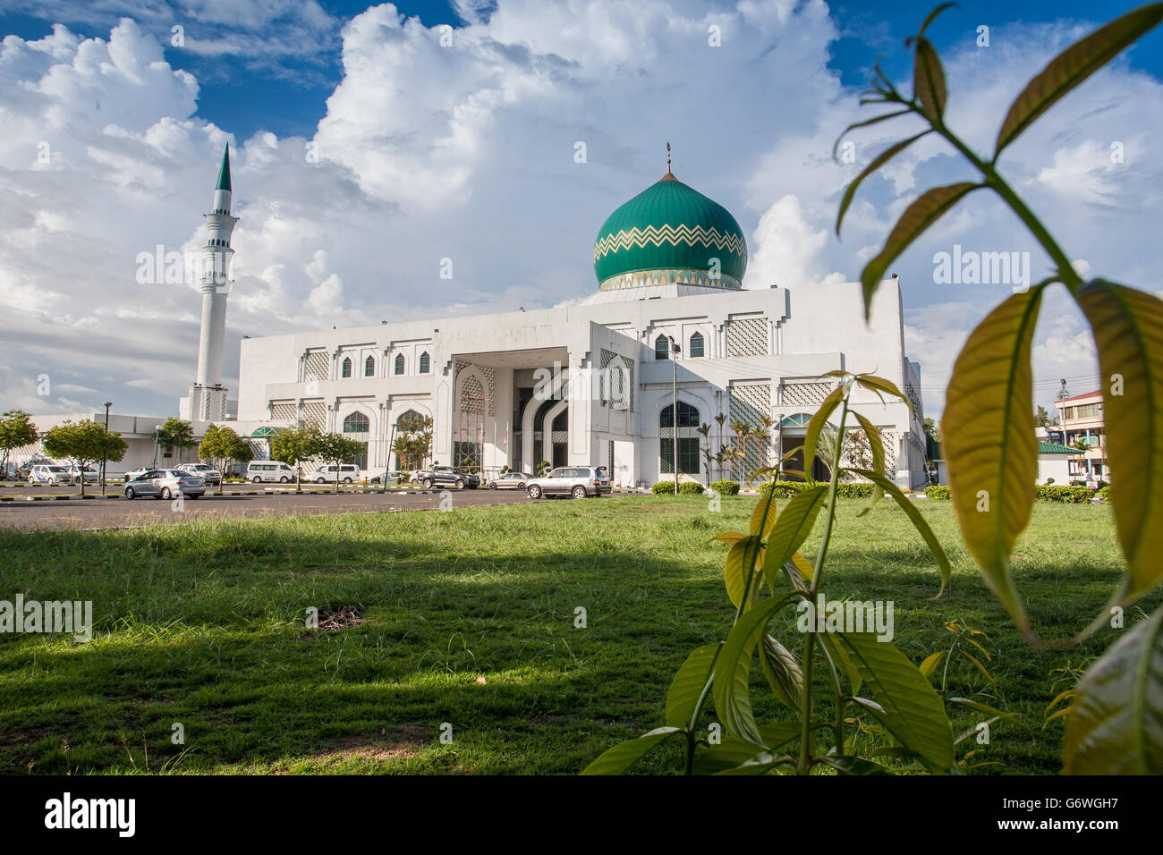 Tawau, Sabah, Malaysia. JUNE 08, 2016: Al-Kauthar Mosque or Tawau Grand ...