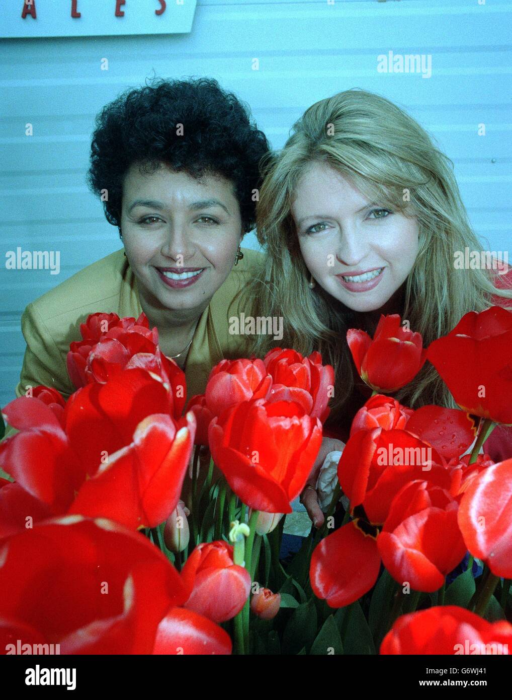 Caron keating linda mitchell hi-res stock photography and images - Alamy