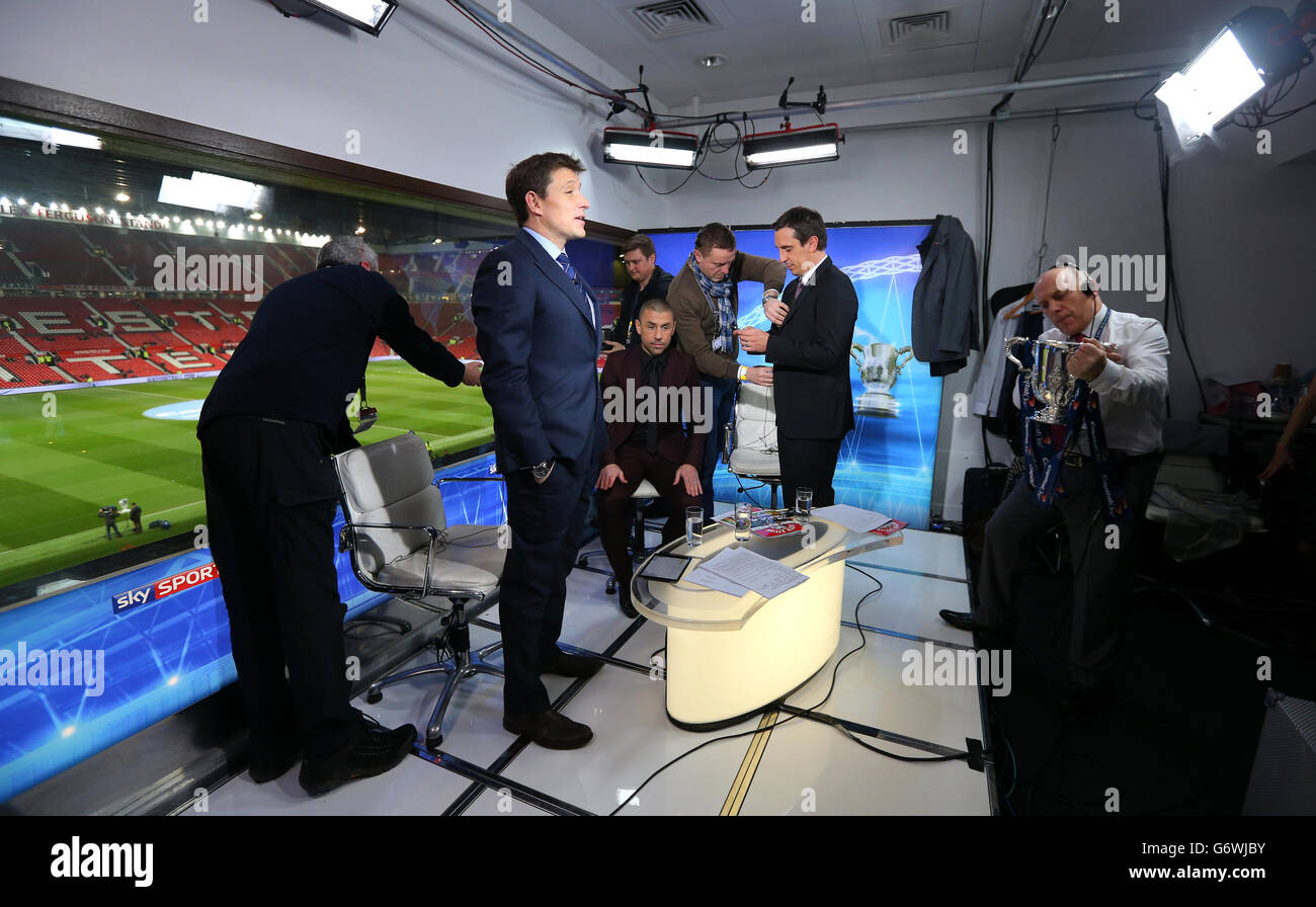 Football soccer behind the scenes hi-res stock photography and images ...