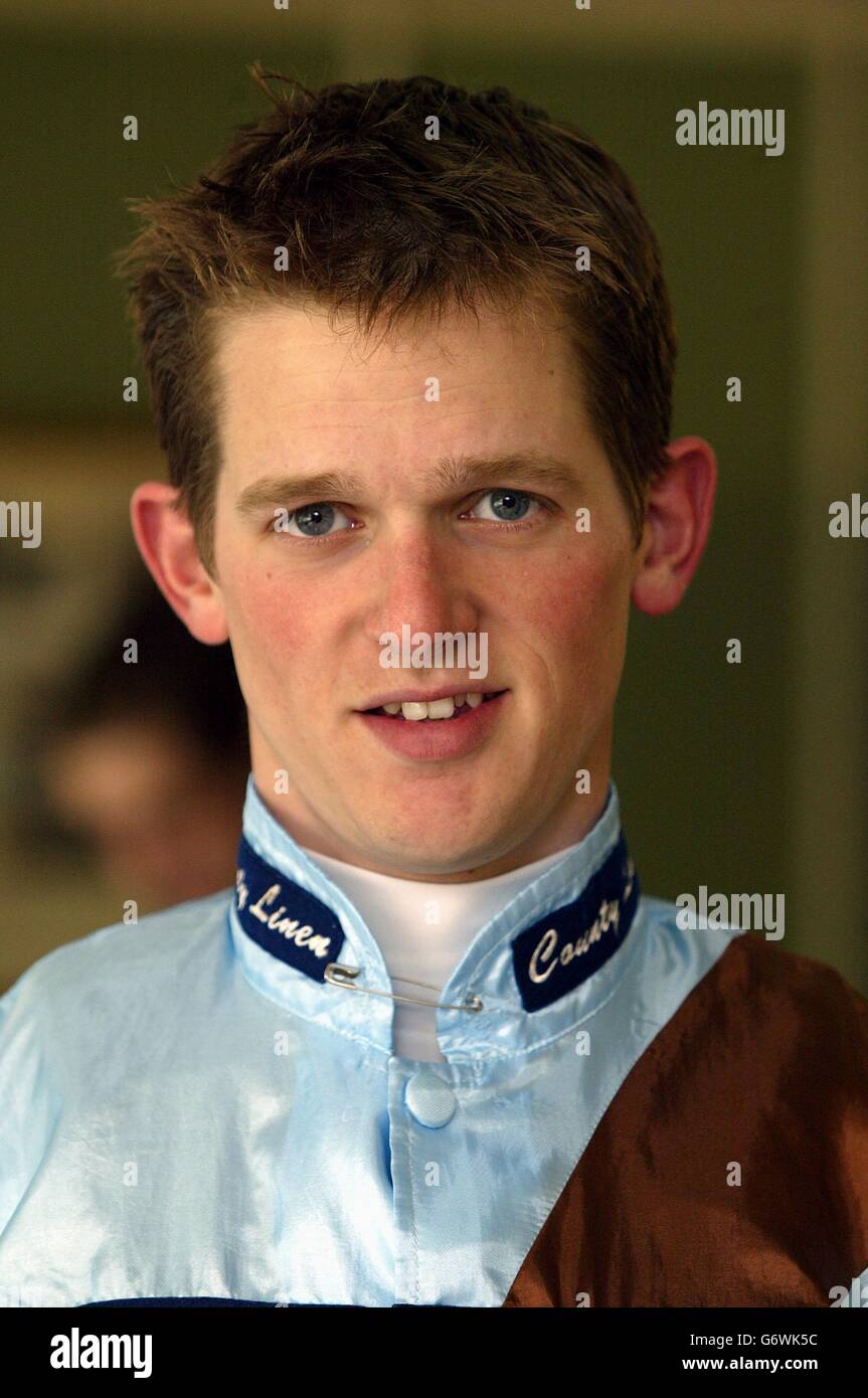 C Honour Jockey Huntingdon. Jockey Chris Honour at Huntingdon races ...