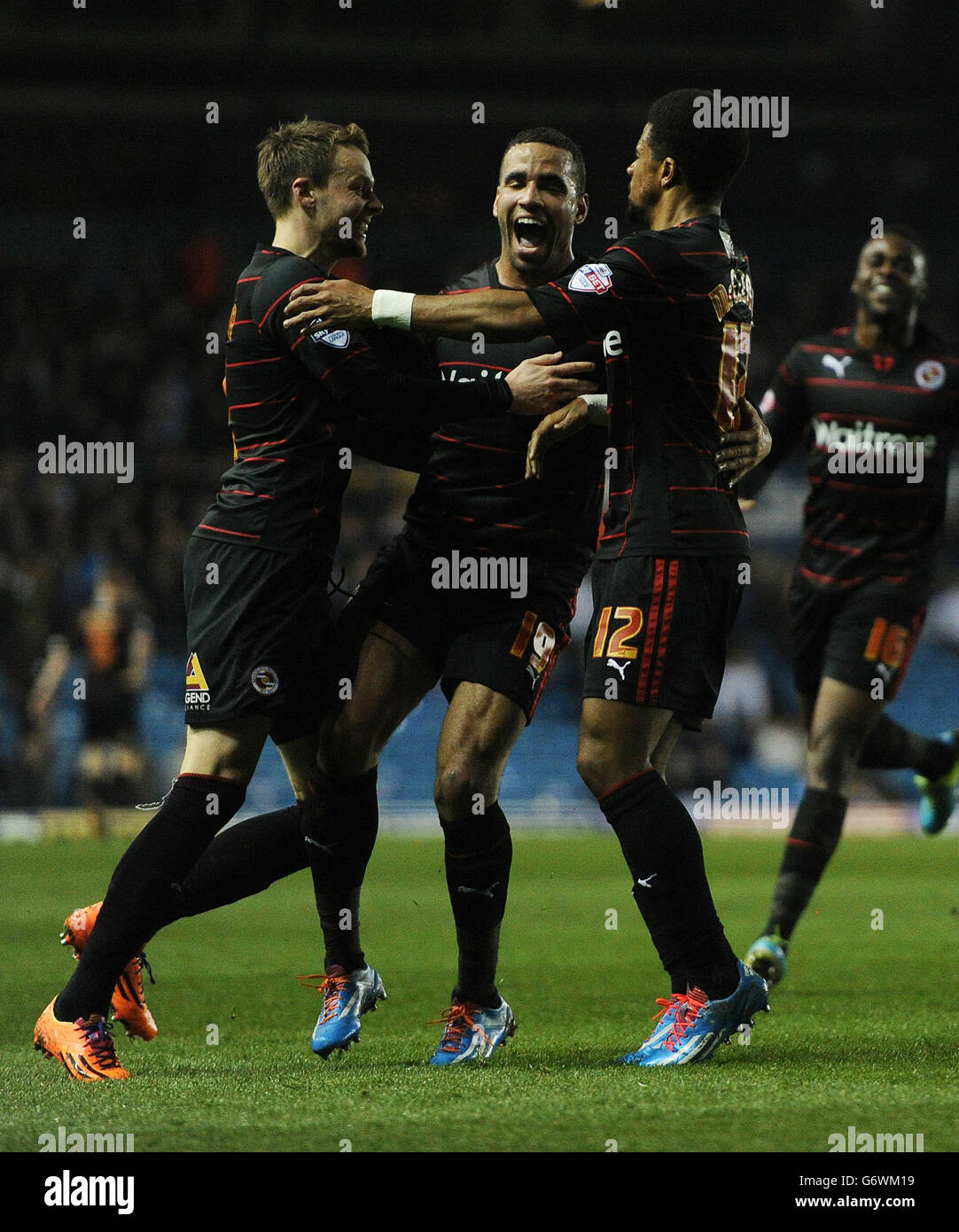 Reading's Gareth McCleary (right) celebrates with teammates after ...