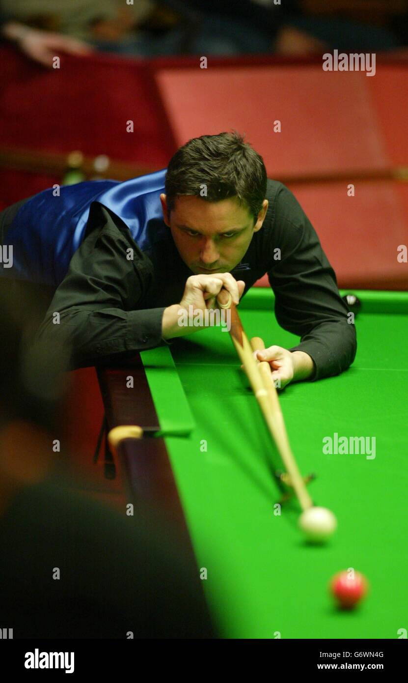 Alan McManus Embassy World Championships. Alan McManus in action in his ...