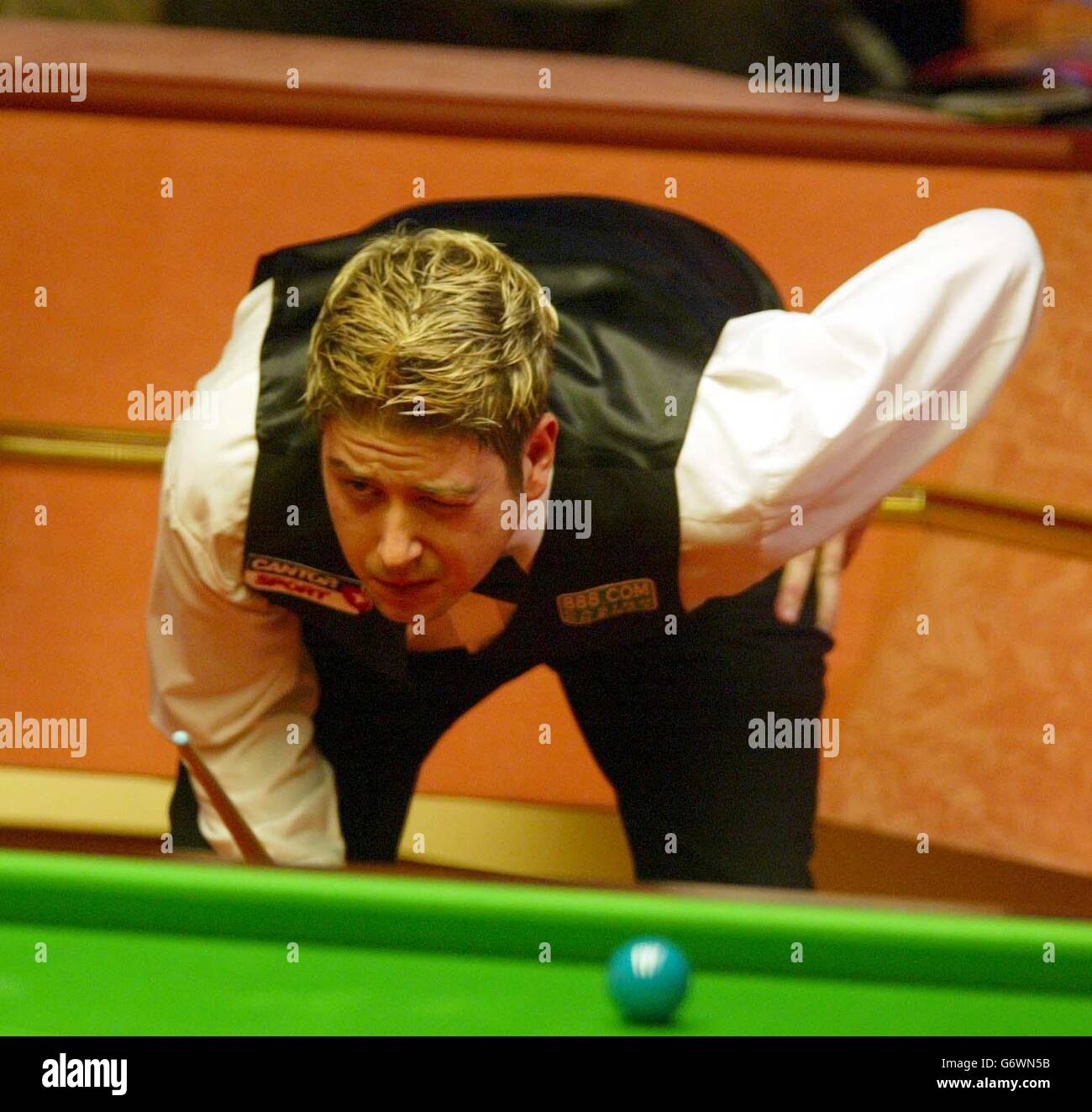 Matthew stevens embassy world championships hi-res stock photography ...