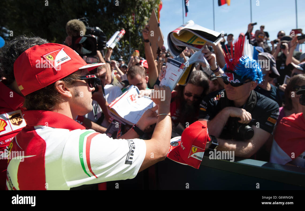 Fernando alonso formula 1 albert park hi-res stock photography and ...