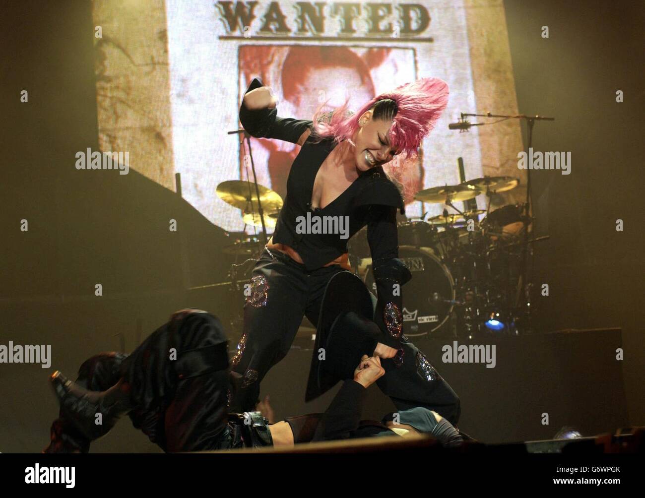 Try this singer pink hi-res stock photography and images - Alamy