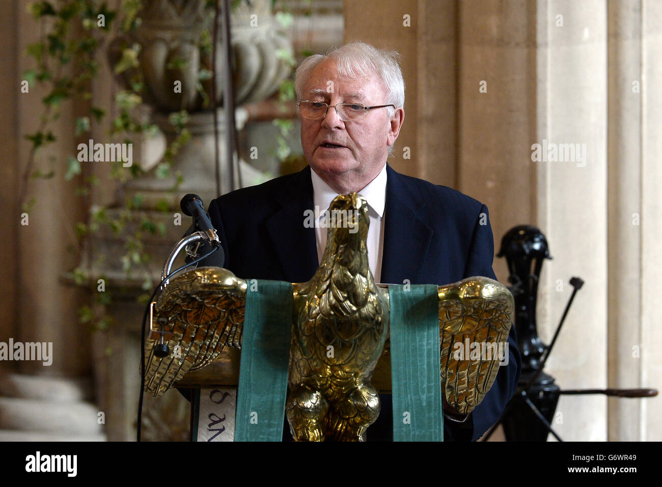 Tommy docherty hi-res stock photography and images - Alamy