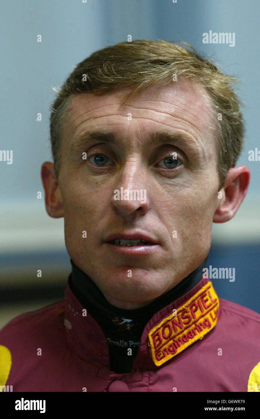 W supple hi-res stock photography and images - Alamy