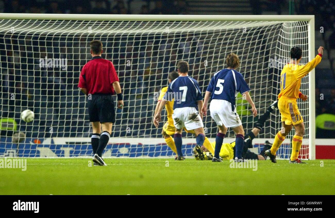 Scotland v Romania Stock Photo - Alamy