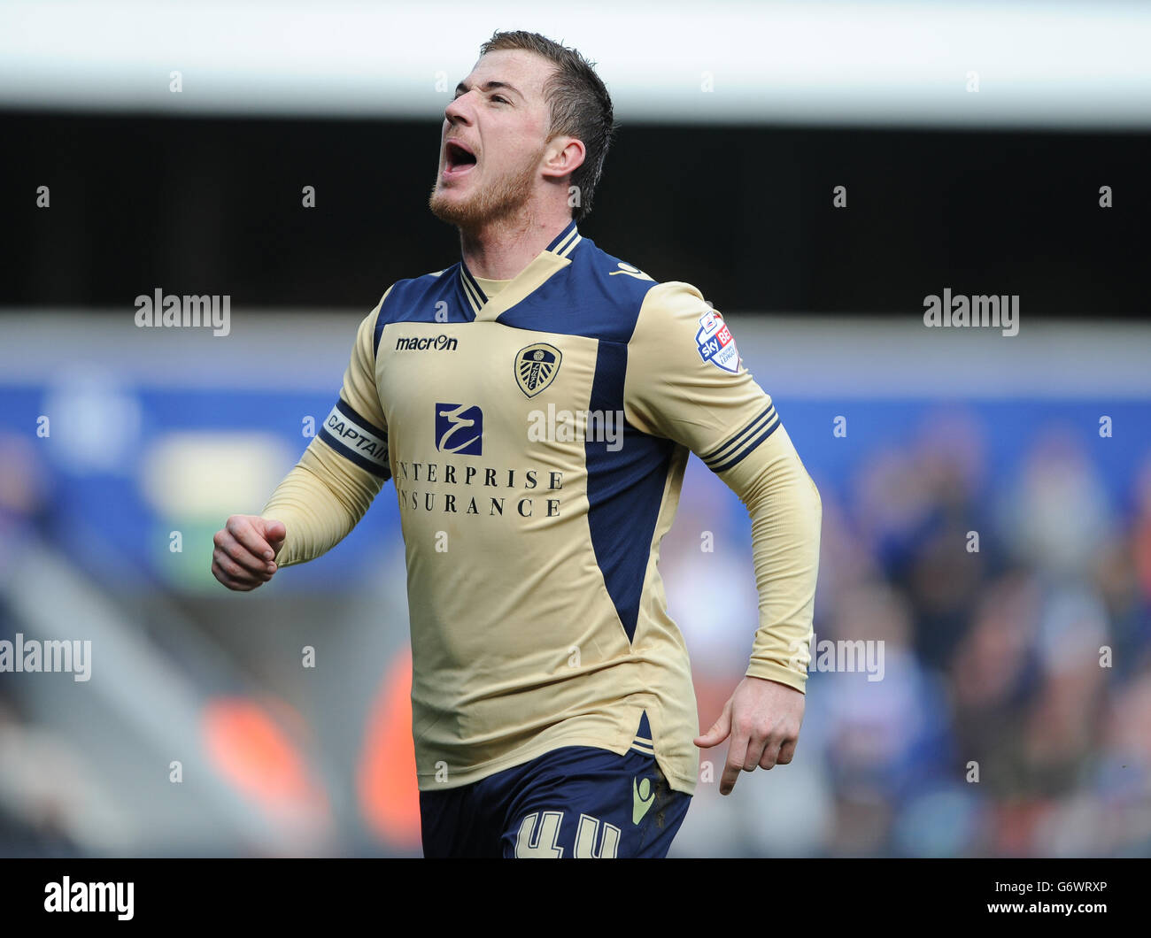 Leeds uniteds ross mccormack celebrates scoring their first goal hi-res ...