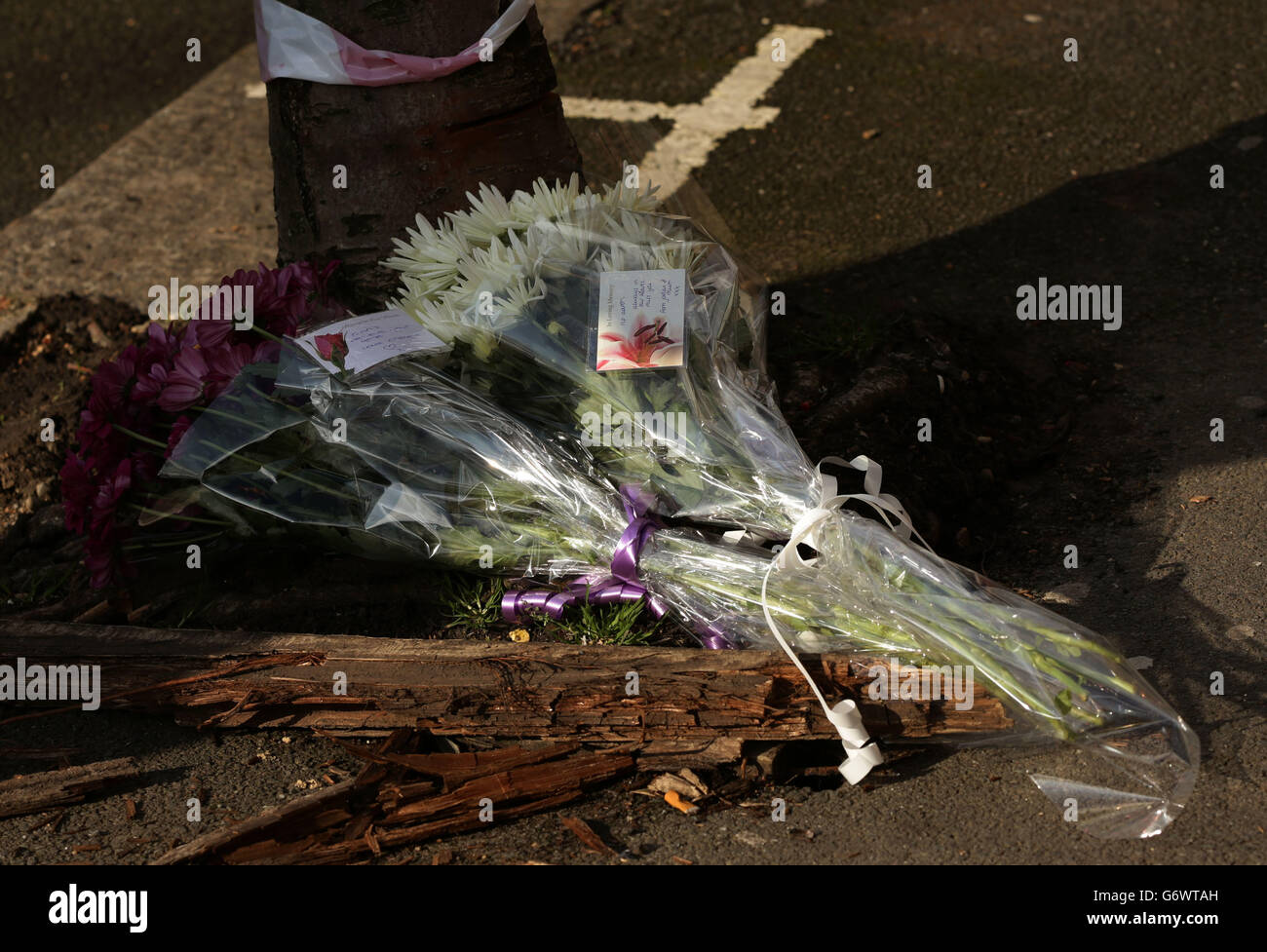 Leytonstone double murder. Flowers laid at the site of a double murder ...