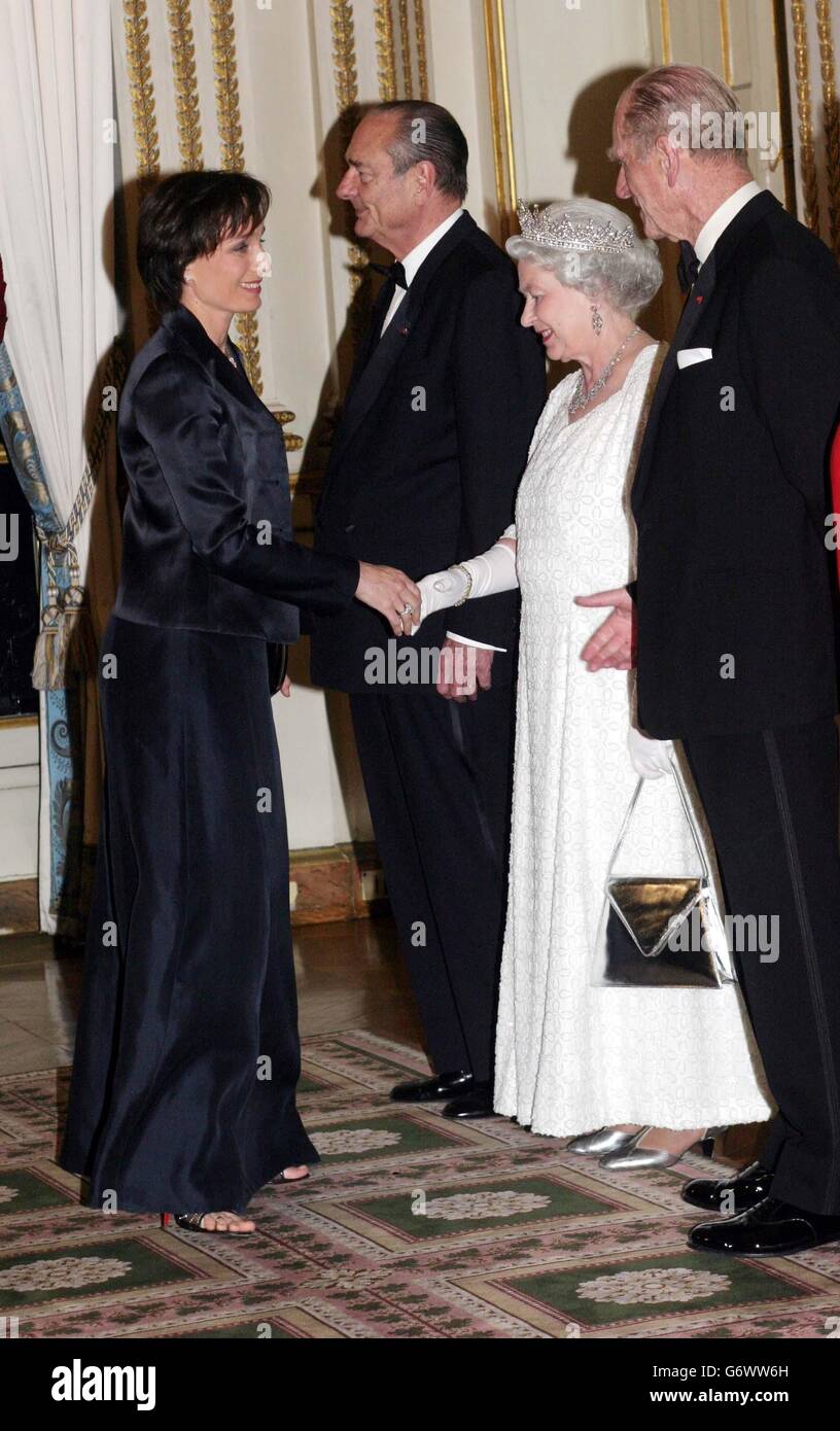 Ian thomas queen elizabeth hi-res stock photography and images - Alamy
