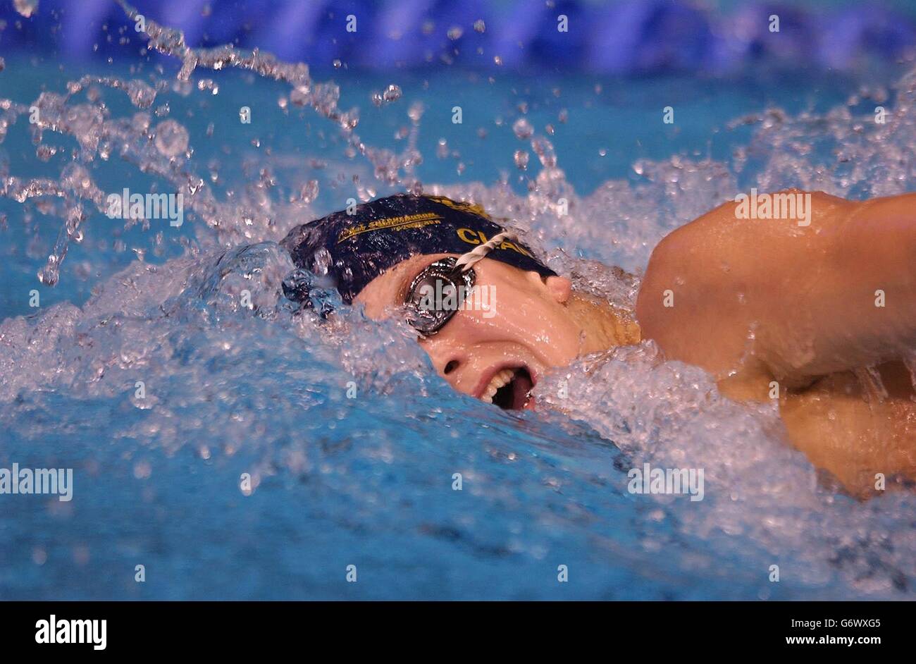 200m freestyle women hi-res stock photography and images - Alamy
