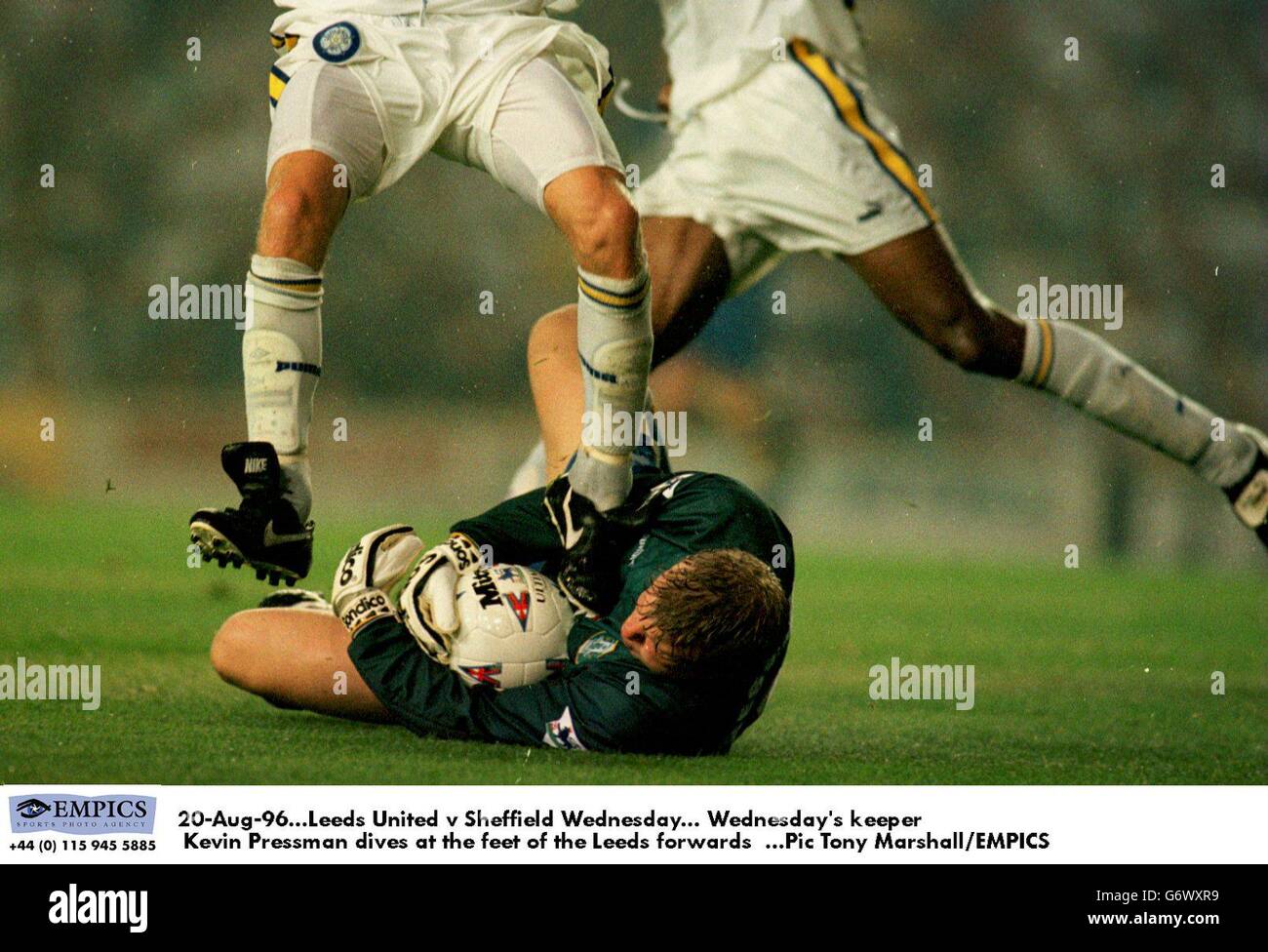 Sheffield wednesdays kevin pressman hi-res stock photography and images ...