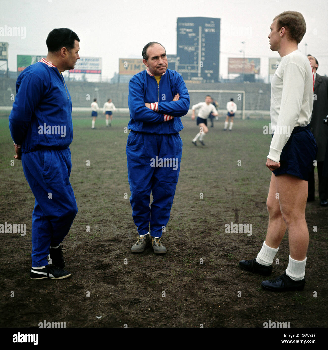 Catalog1 nostalgia npsel football hli republic of ireland tracksuit hi ...