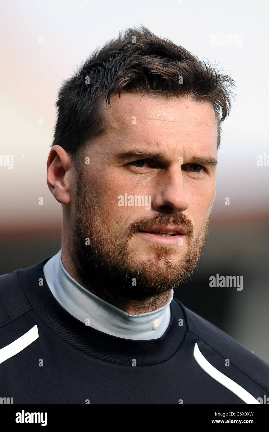 Walsall goalkeeping coach neil cutler hi-res stock photography and ...