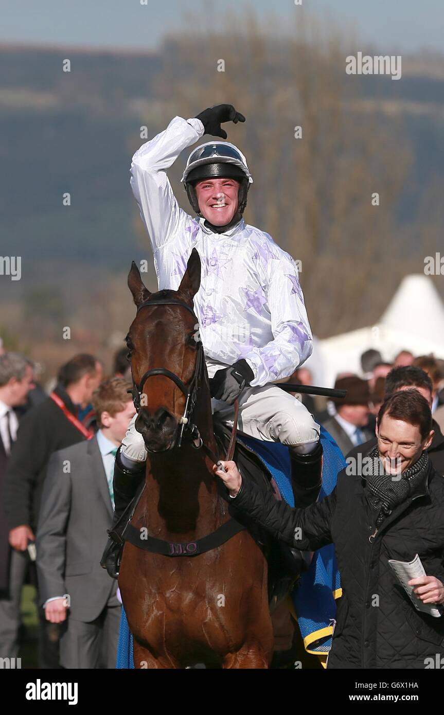 Richie McLernon celebrates on Holywell after winning the Baylis ...