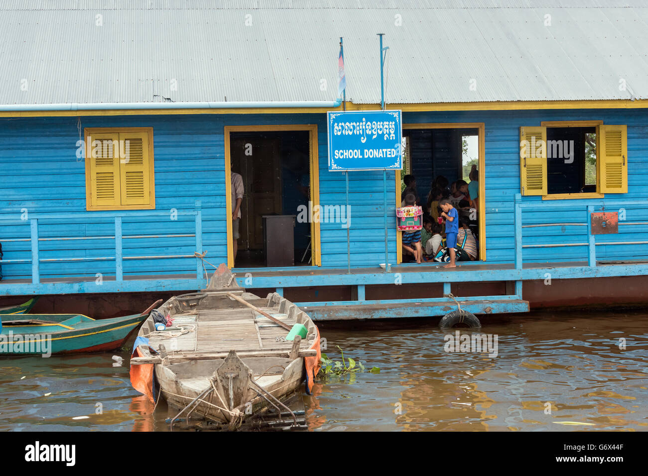 Floating school house, Kampong Phluck, Cambodia Stock Photo - Alamy