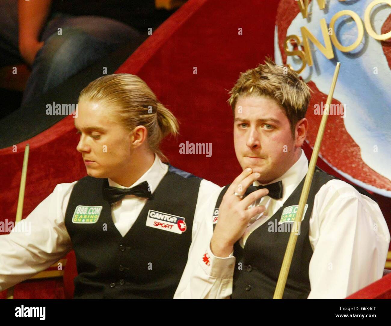 The 2004 Embassy World Snooker Championships Stock Photo - Alamy