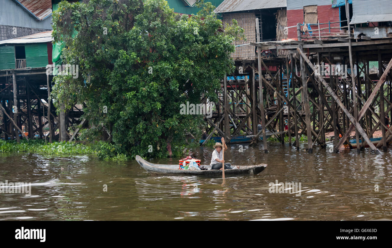 Rising water in monsoon season on the Tahas River, Kampong Phluck ...