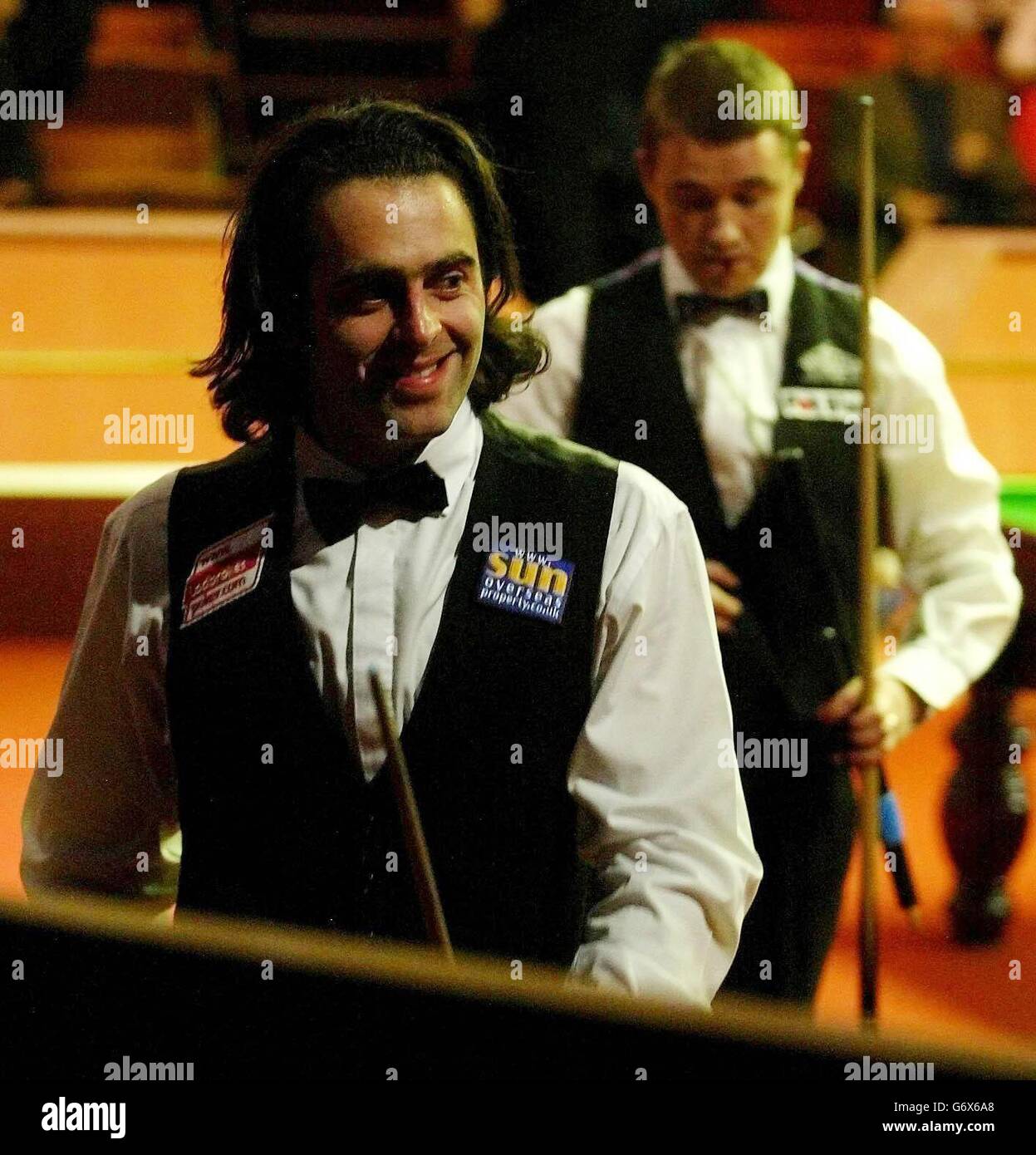 Ronnie O'Sullivan 2004 Embassy World Snooker Championships Stock Photo ...