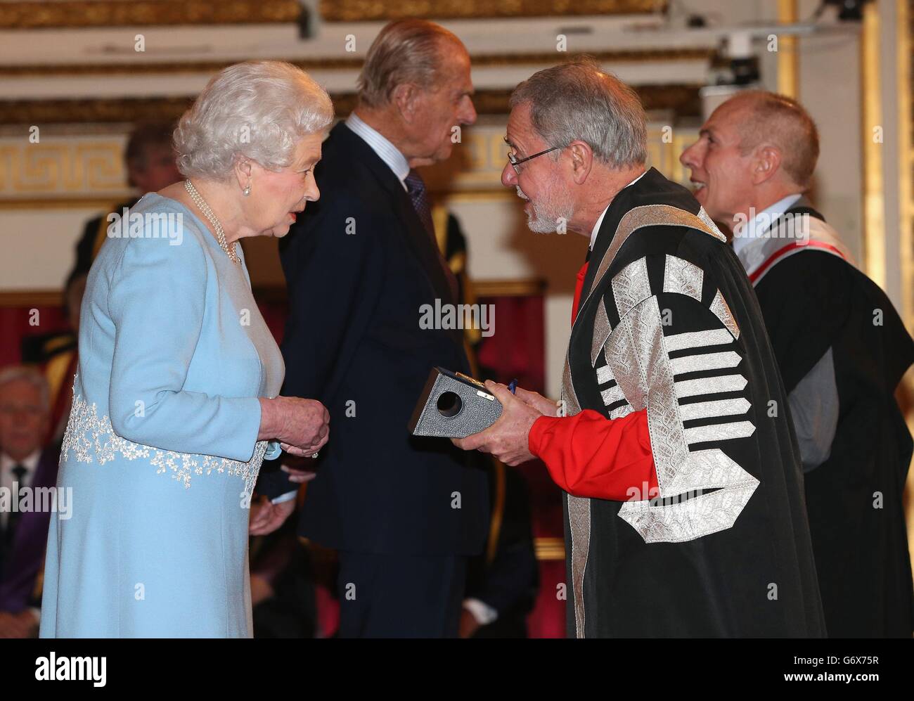 Queen Elizabeth II presents a Queen's Anniversary Prize for Higher and ...