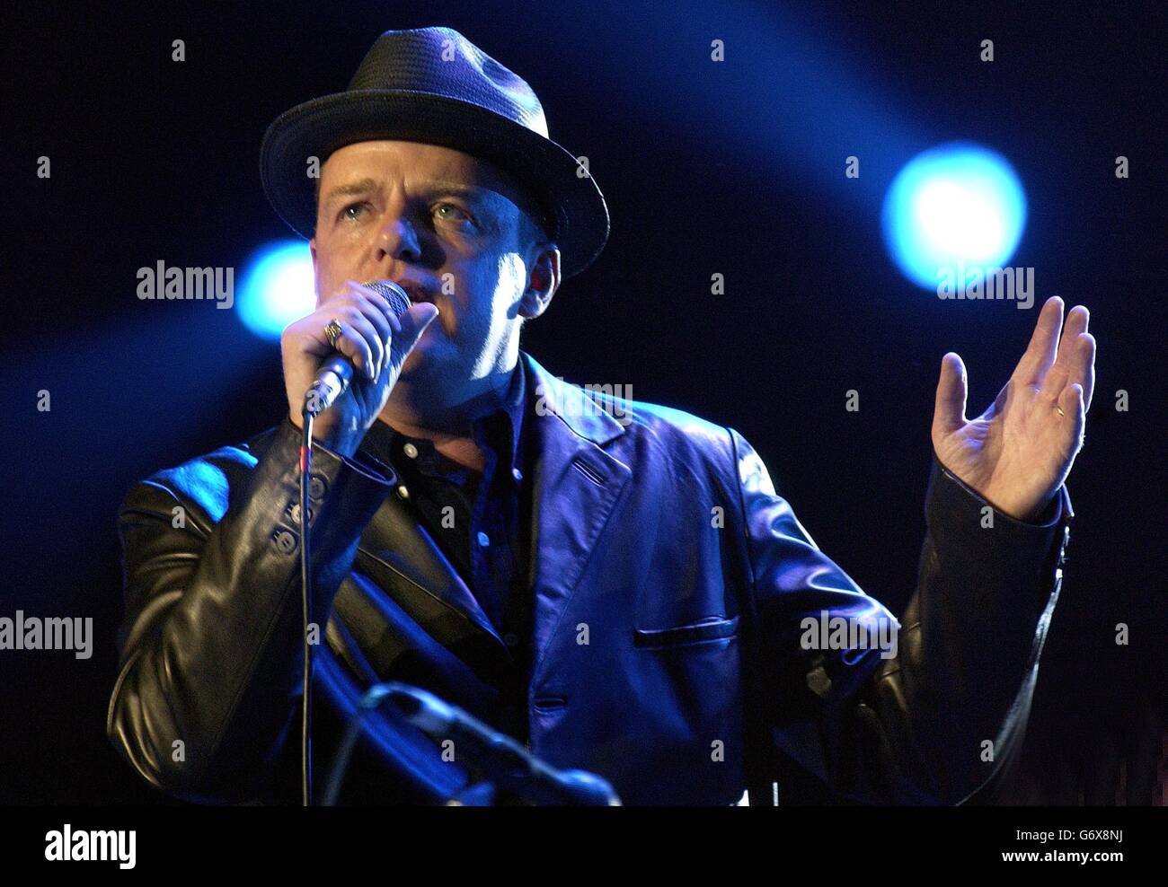 Singer Suggs performs live on stage during An Evening With Jools ...