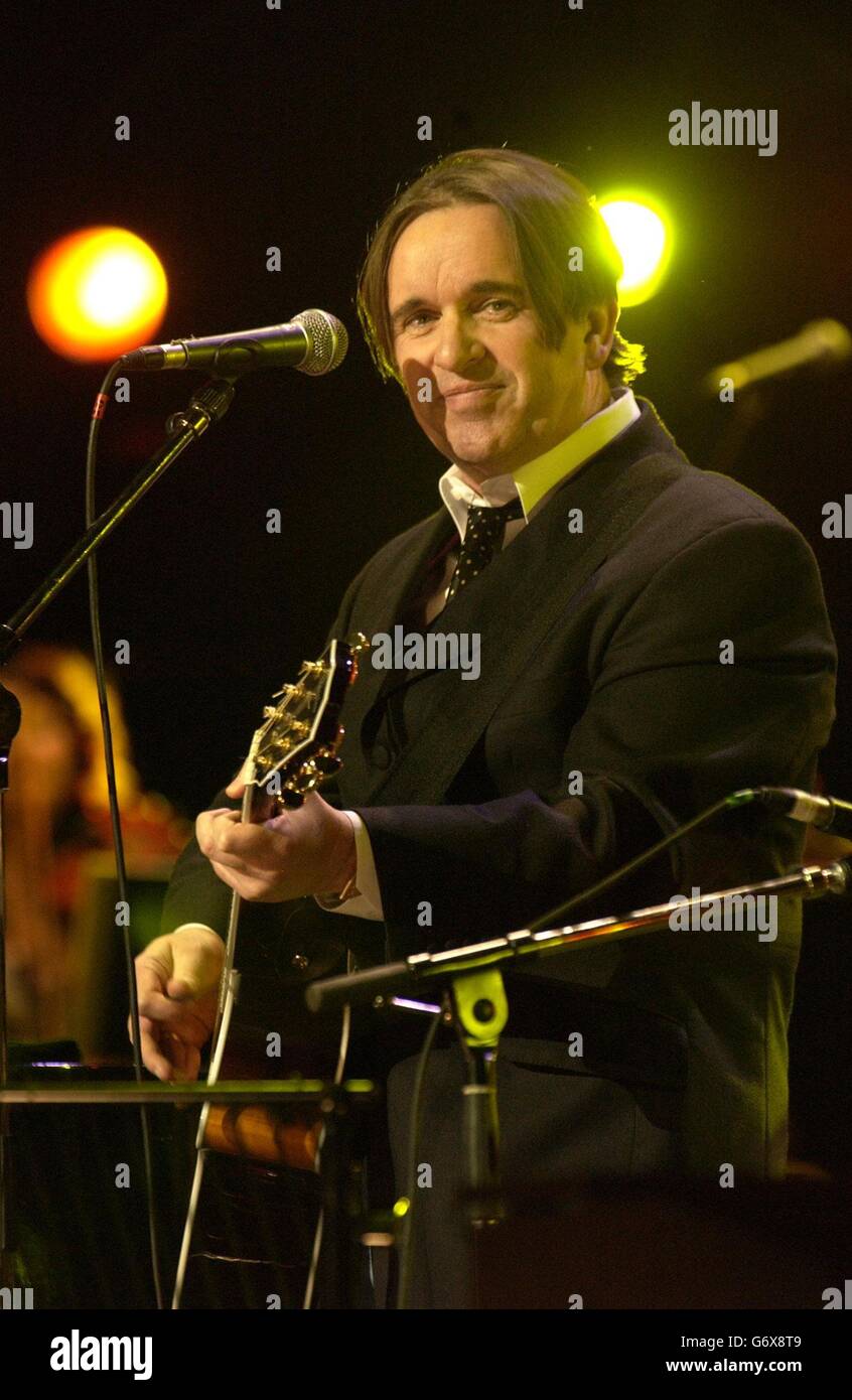 Chris difford hi-res stock photography and images - Alamy