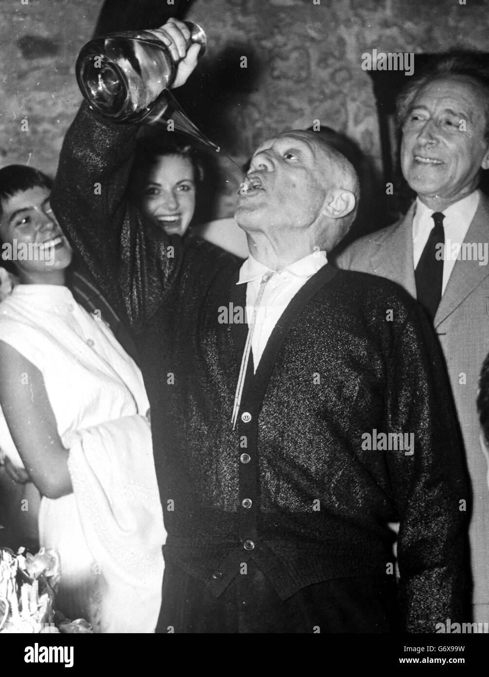 Lost artist Black and White Stock Photos & Images - Alamy