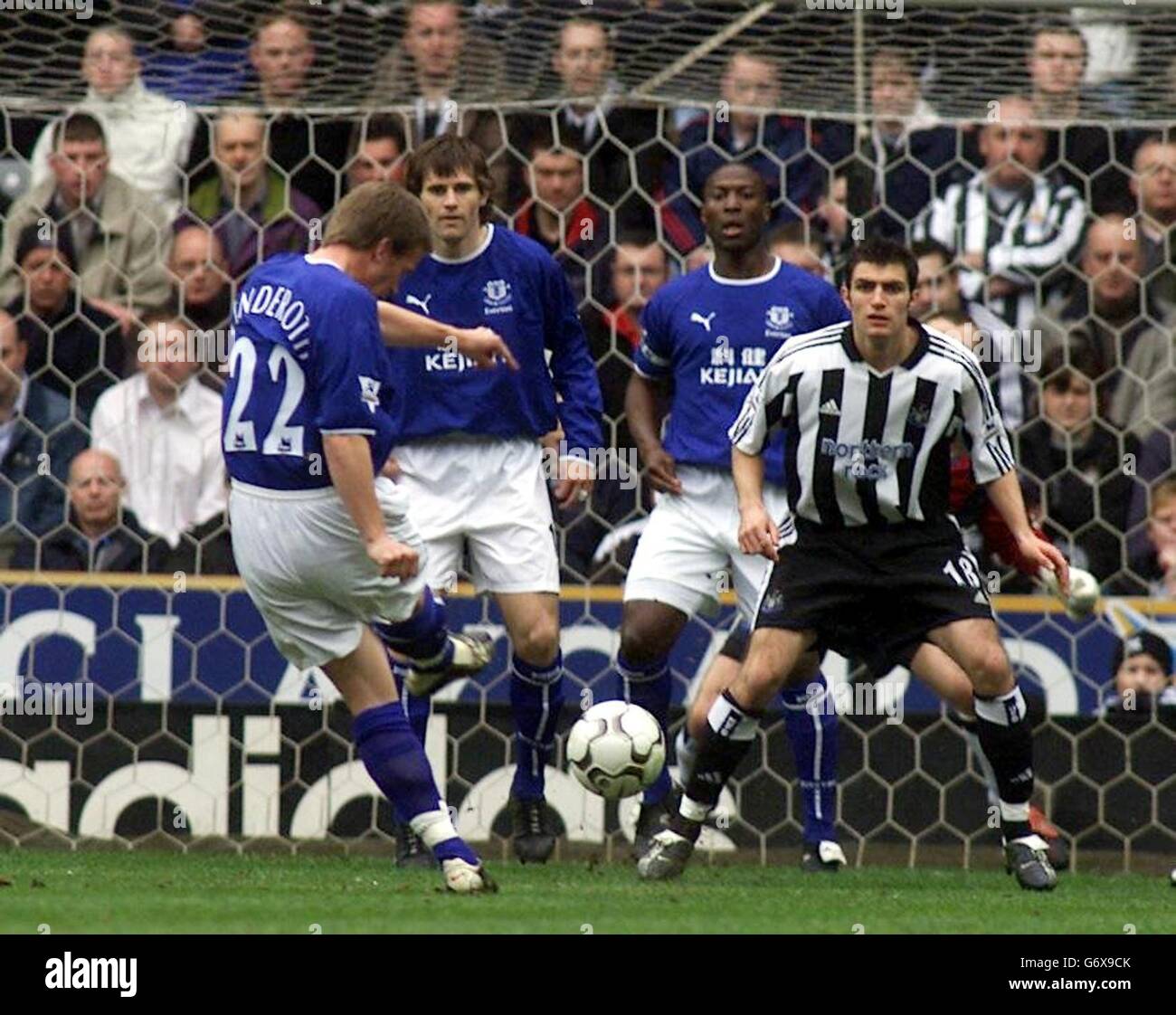Everton's Tobias Linderoth (far left) tries a shot at the Newcastle ...