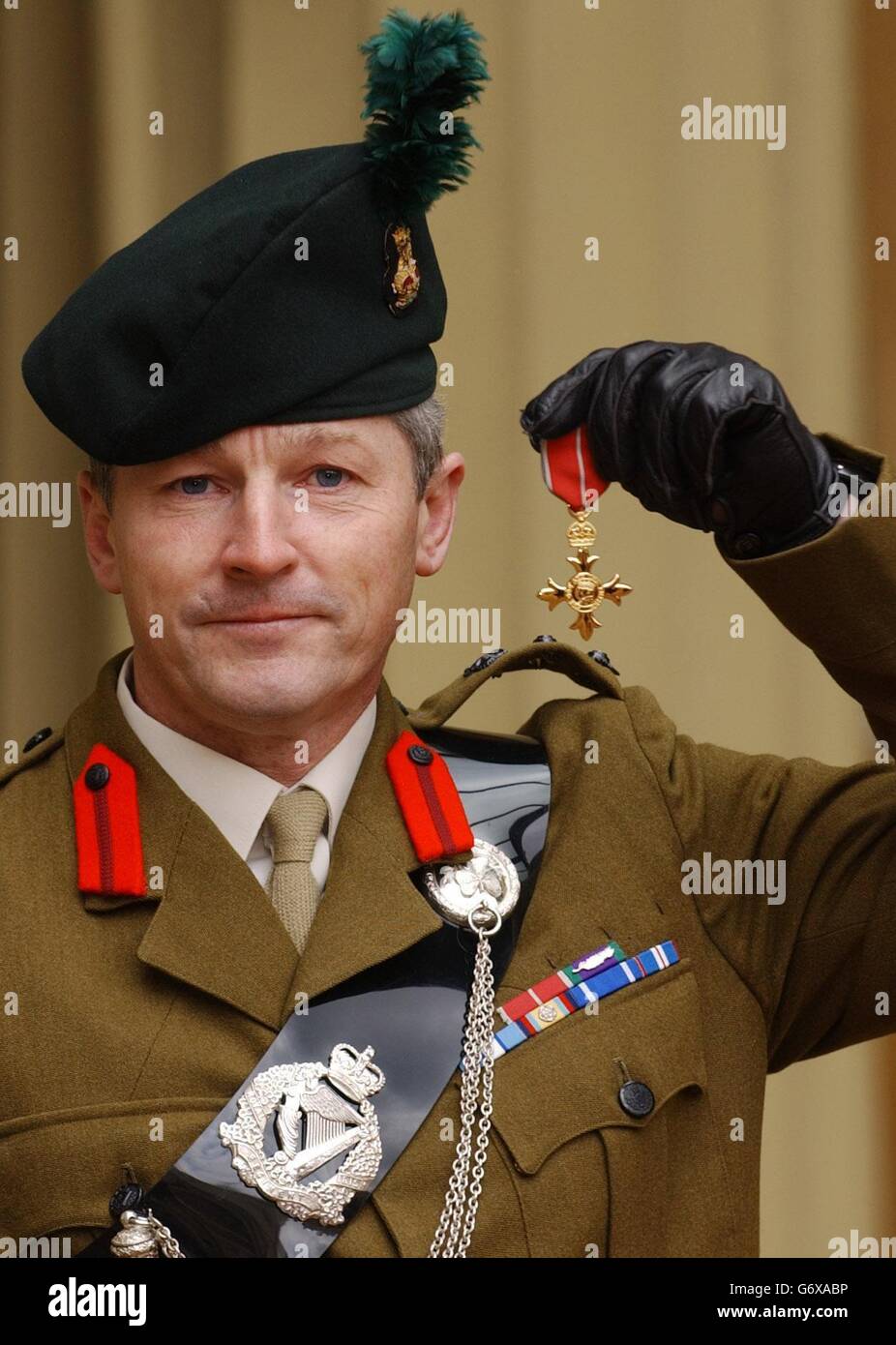 Military head shoulders royal uniform medal investiture colonel tim ...