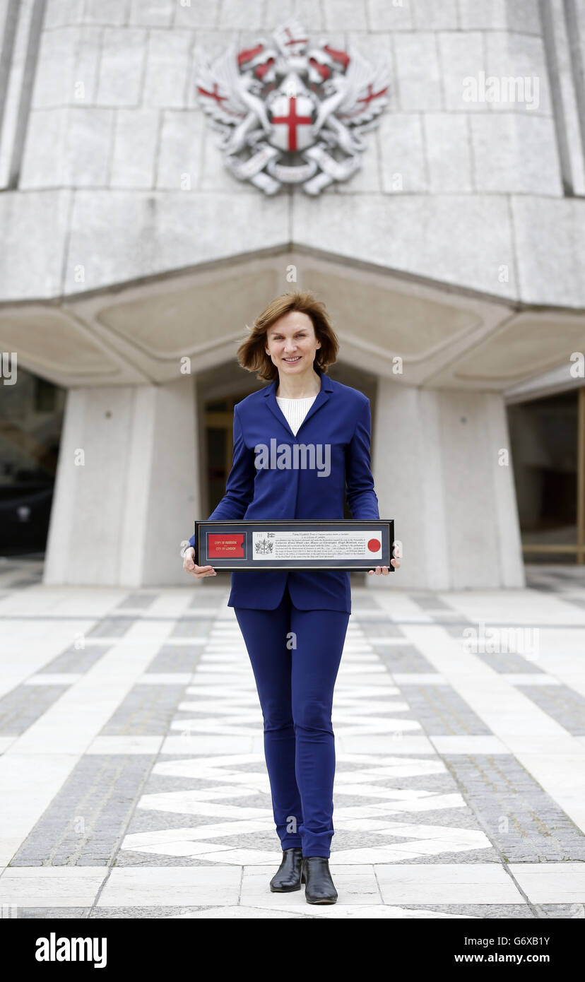 Fiona bruce bbc news hi-res stock photography and images - Alamy