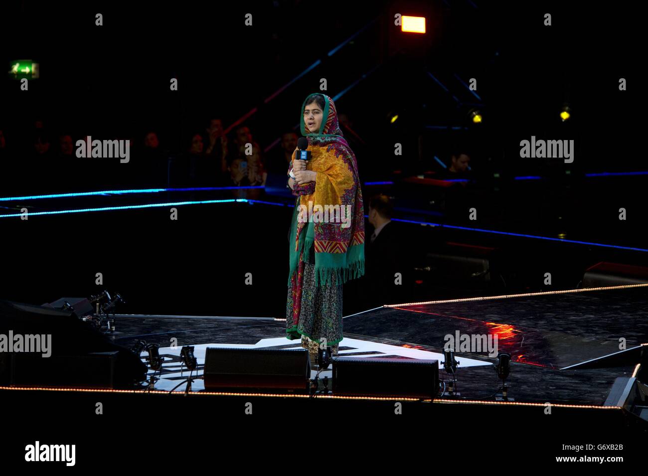 We Day UK 2014 Stock Photo - Alamy